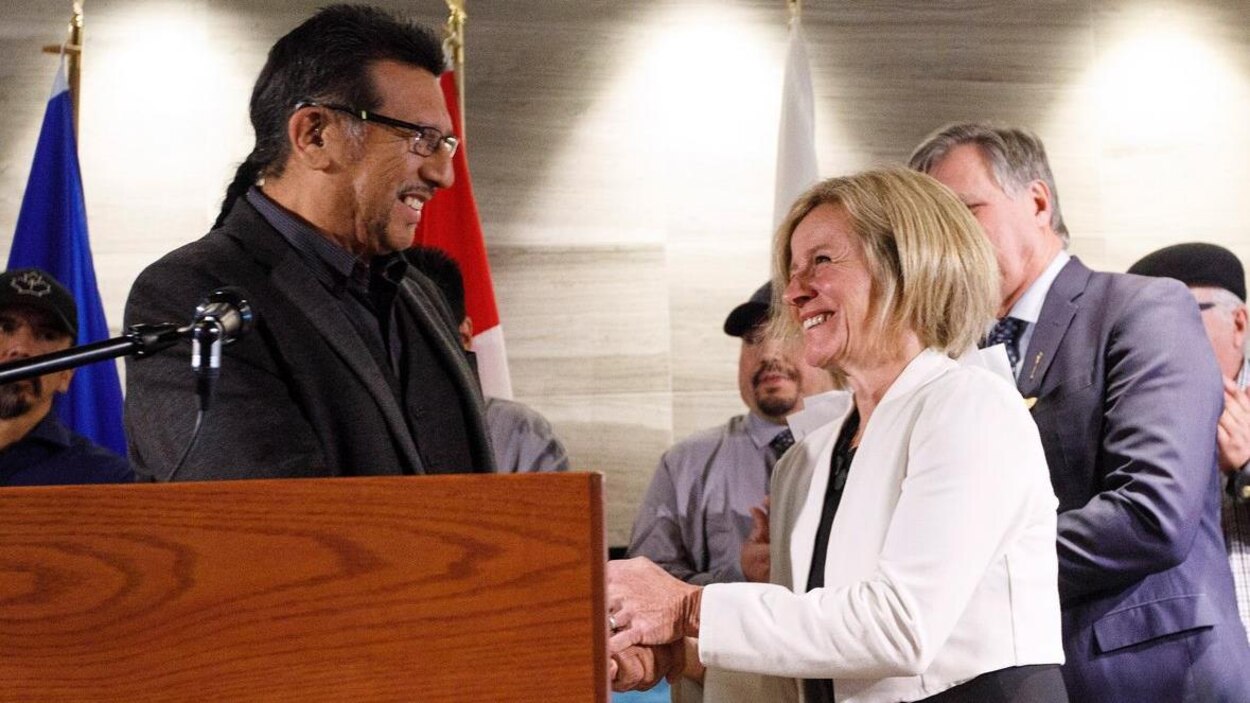 Entente historique entre la bande de Lubicon Lake, l’Alberta et le ...