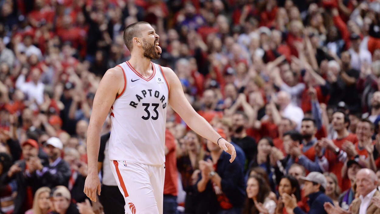 Marc Gasol prolonge son séjour avec les Raptors | Radio-Canada