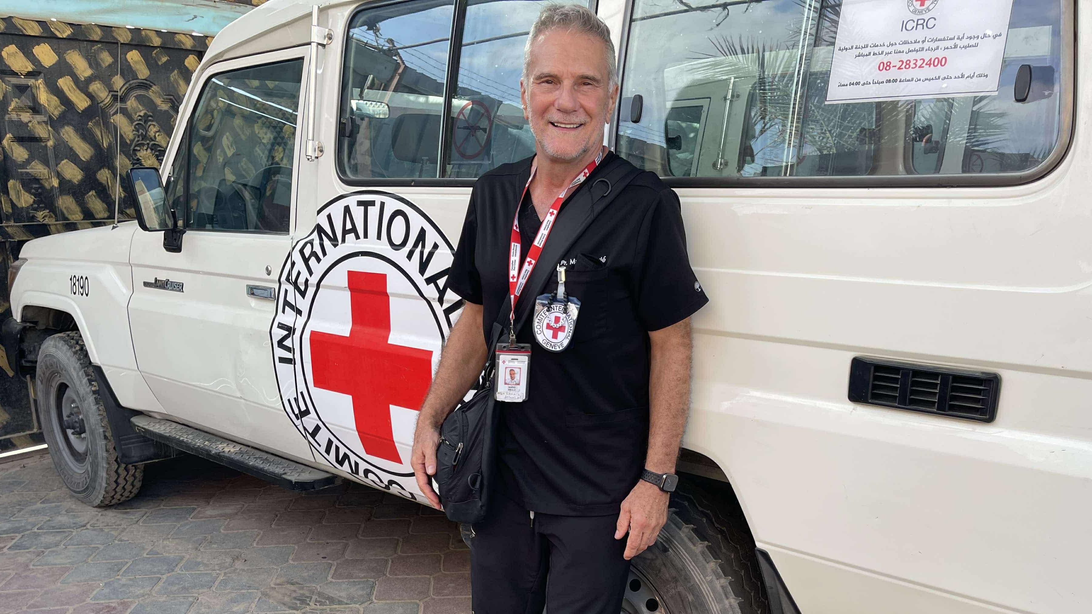 Il travaille pour la Croix-Rouge dans la bande de Gaza | OHdio | Radio ...