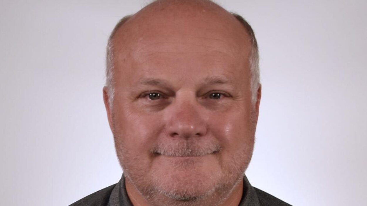 Mario Pouliot devient l'entraîneur-chef et DG des Huskies de Rouyn ...