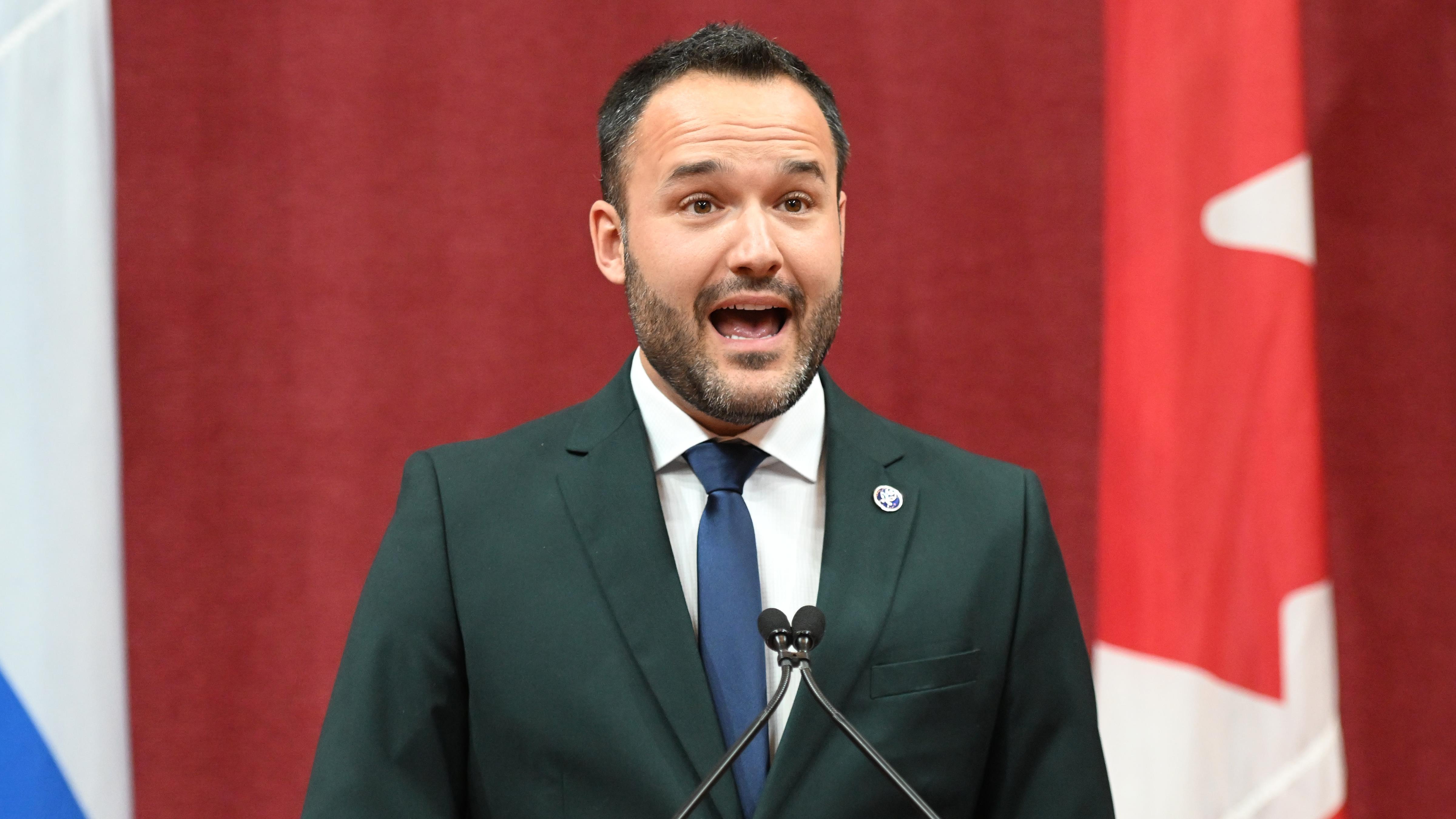 Entrevue avec Mathieu Lacombe, ministre de la Culture et des ...