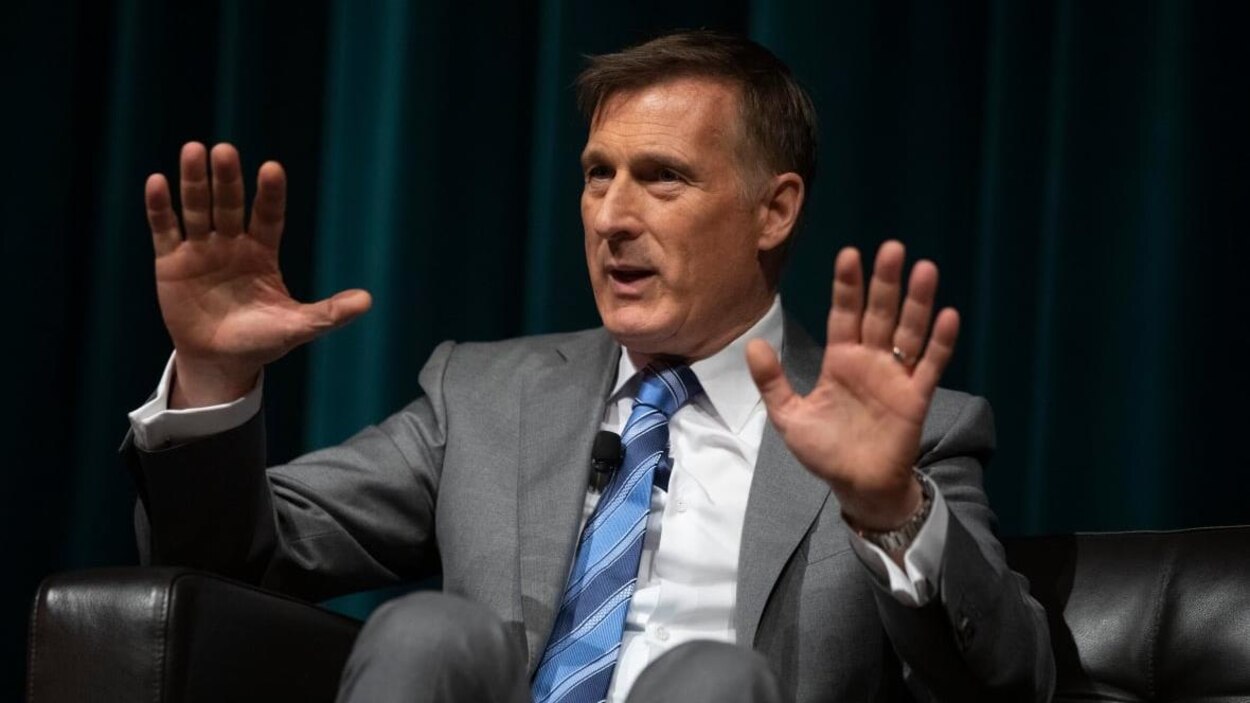 Le chef du PPC, Maxime Bernier sera candidat à Portage-Lisgar | Radio ...