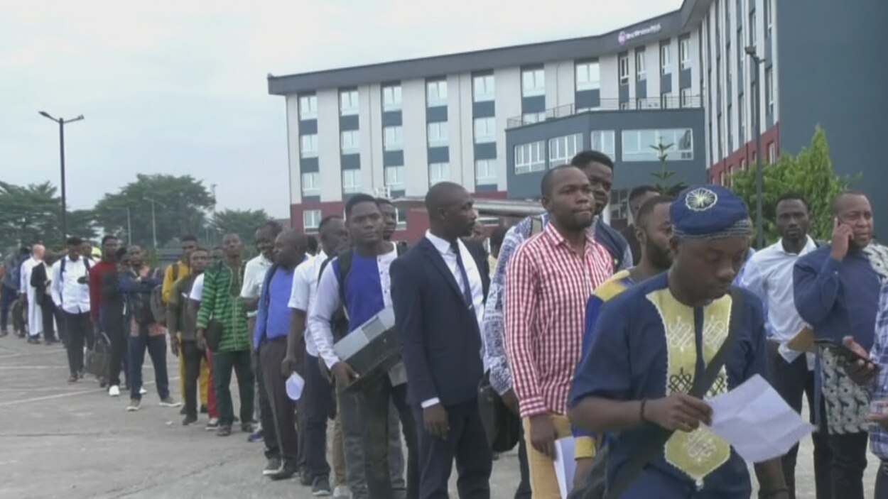 CDEM : le point du la mission à Douala | Info | Radio-Canada