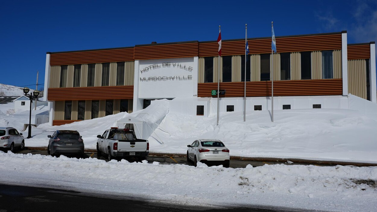 Les questions sur la relance de Murdochville devront attendre | Radio ...