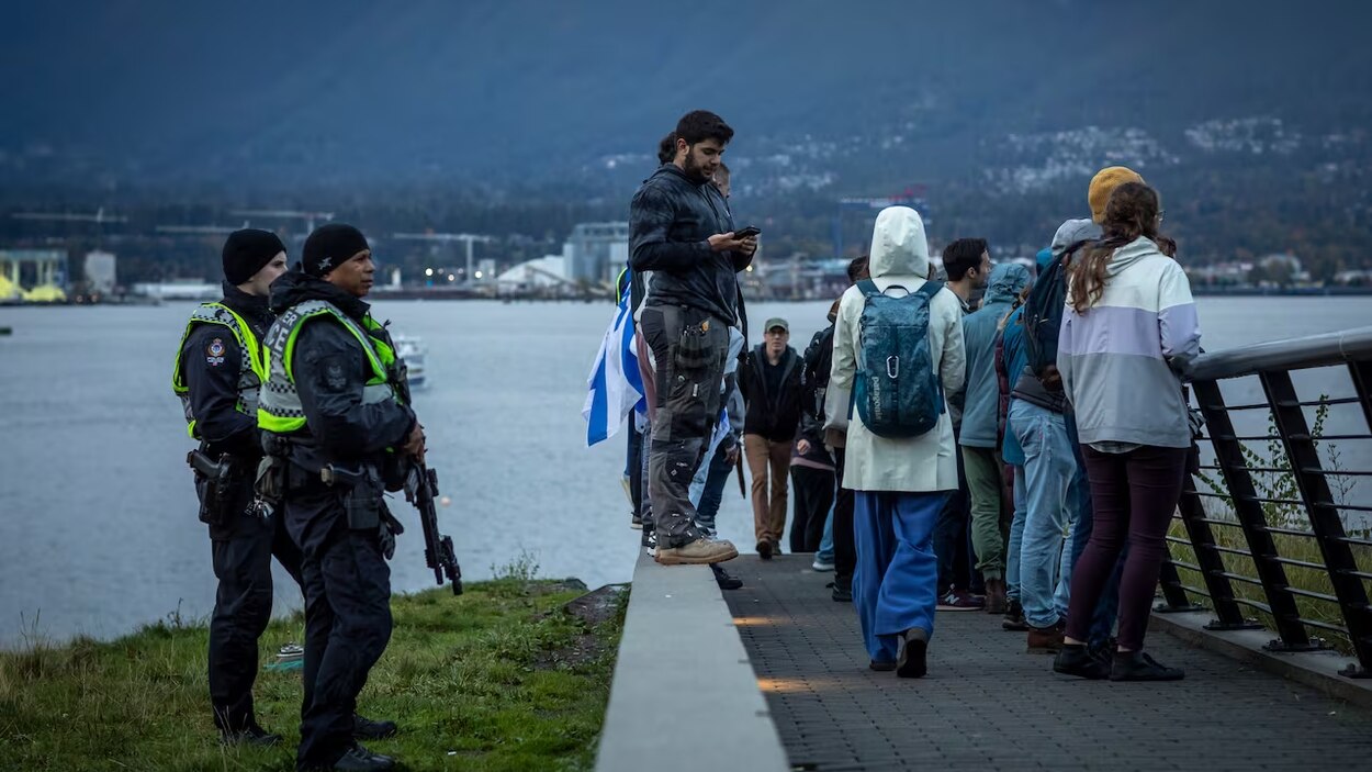 Pulis Canada pinalakas ang presensya sa mga komunidad ng Hudyo at ...