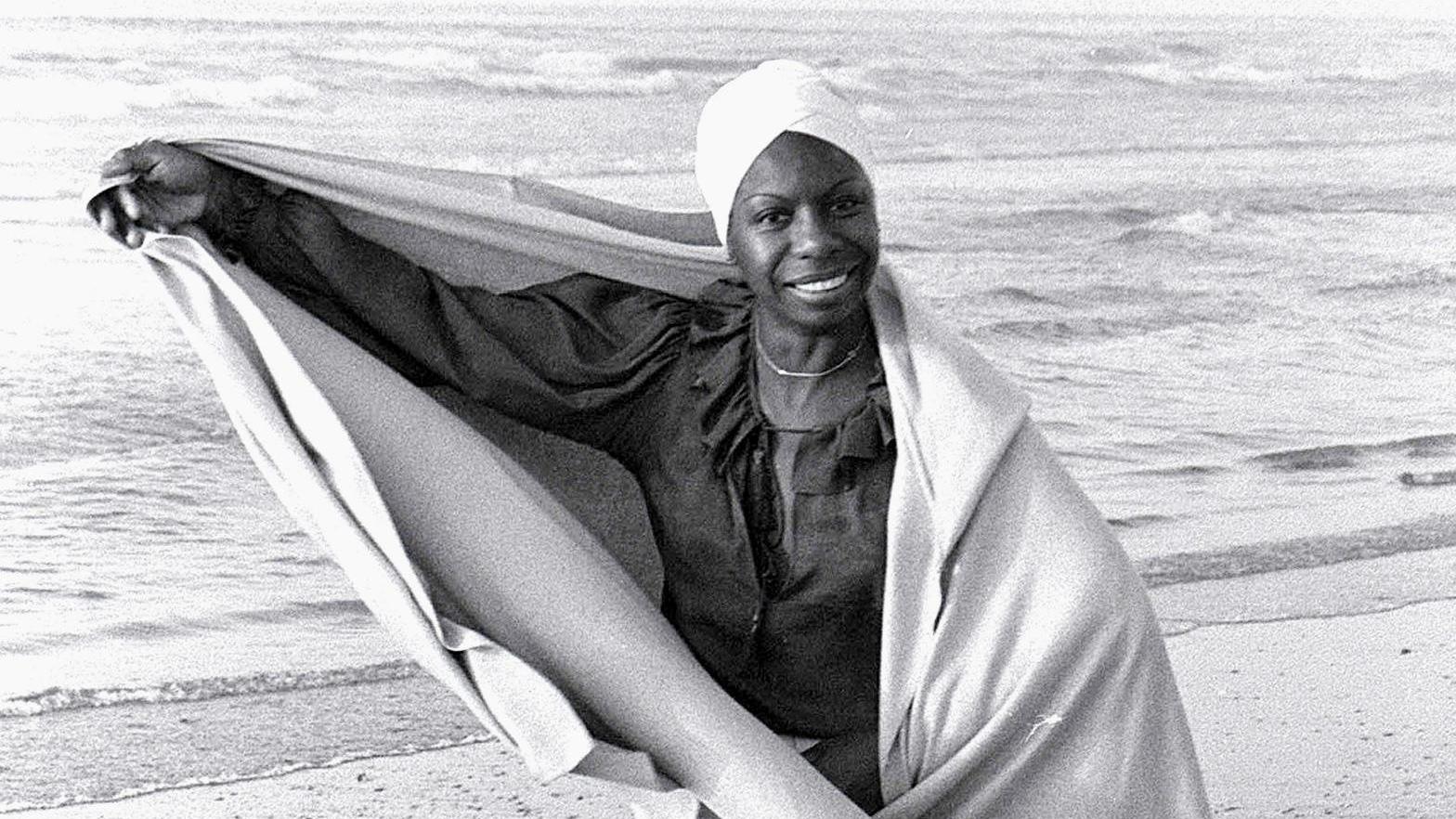 L’histoire insoupçonnée du chewing-gum, de Nina Simone | OHdio | Radio ...
