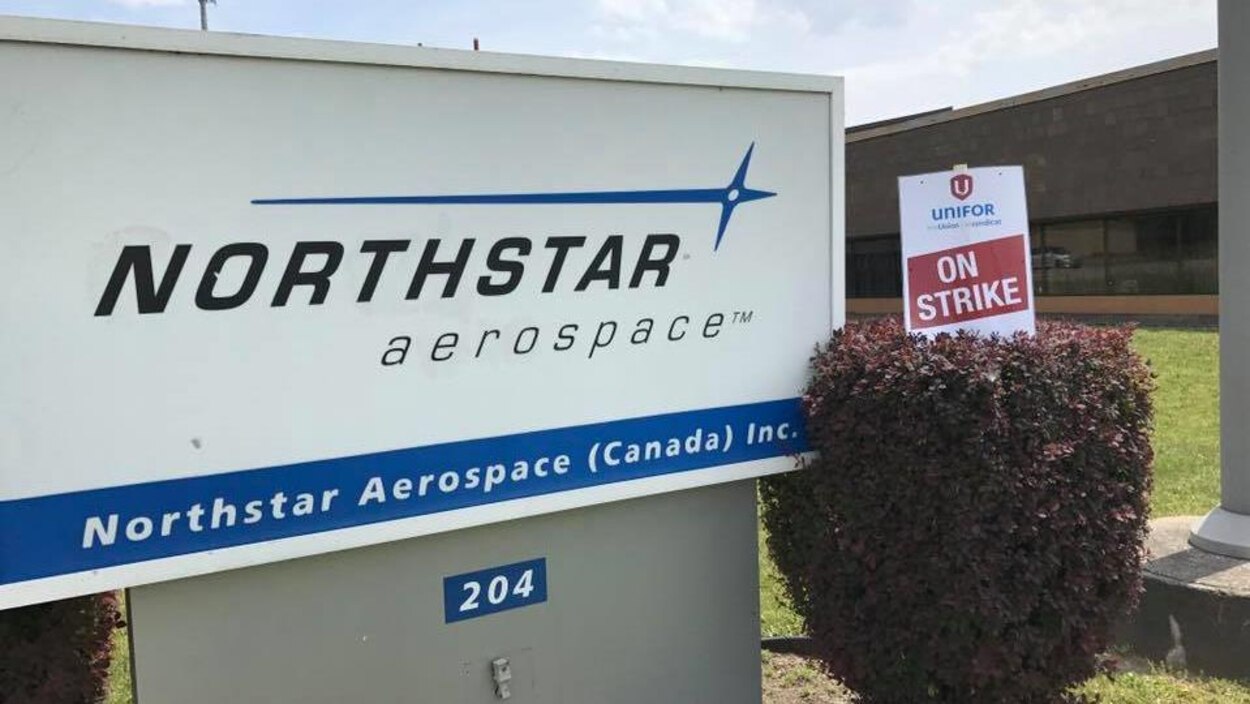 Grève à Heligear-Northstar Aerospace à Lakeshore | Radio-Canada