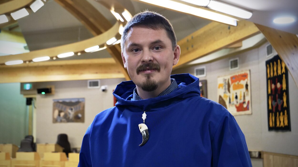 P.J. Akeeagok est élu premier ministre du Nunavut | Radio-Canada