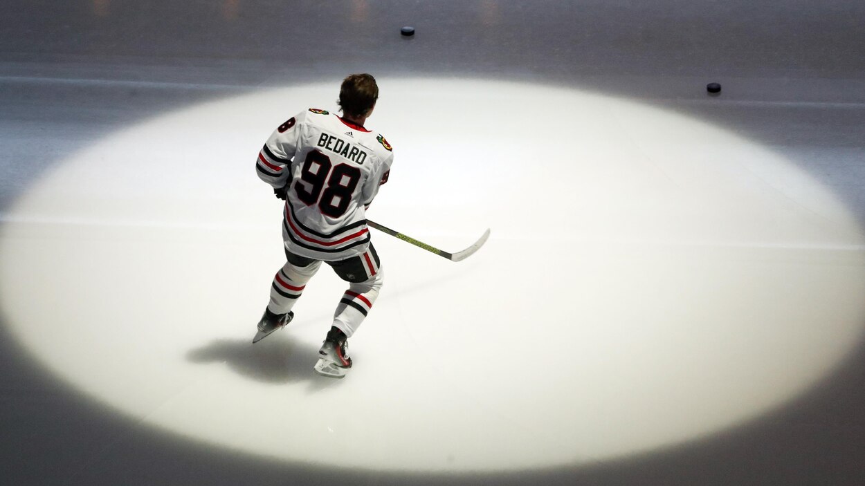 Connor Bedard se montre déjà à la hauteur des immenses attentes placées ...