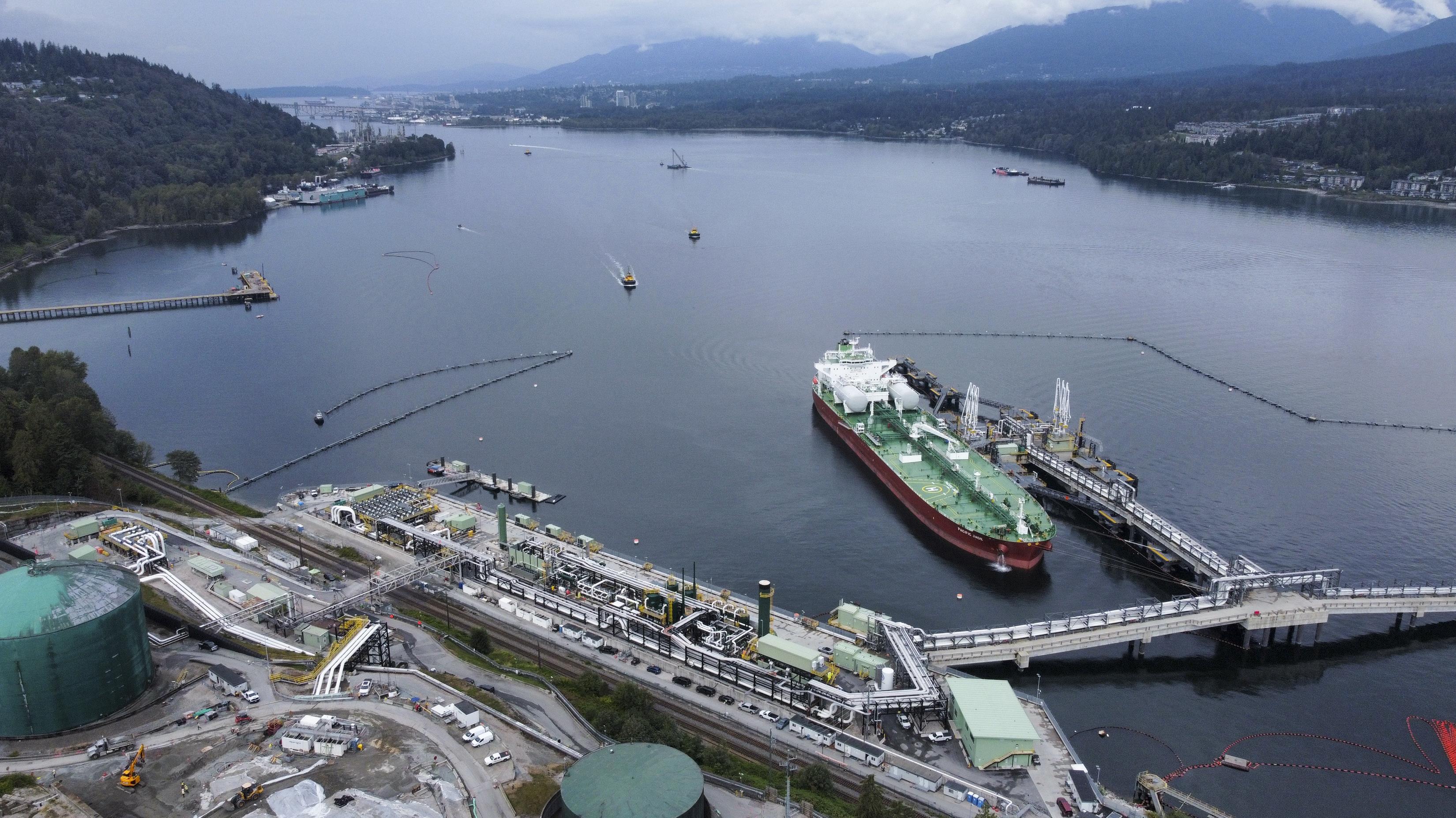 Dragage de l’anse Burrard : quels sont les risques? | OHdio | Radio-Canada