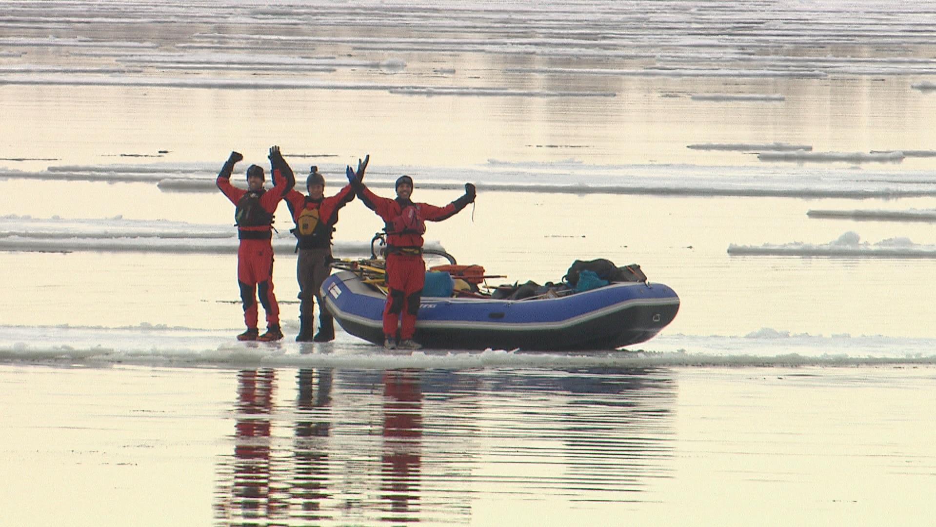 Jacob Racine : dériver sur le fleuve sur un bloc de glace... | OHdio ...