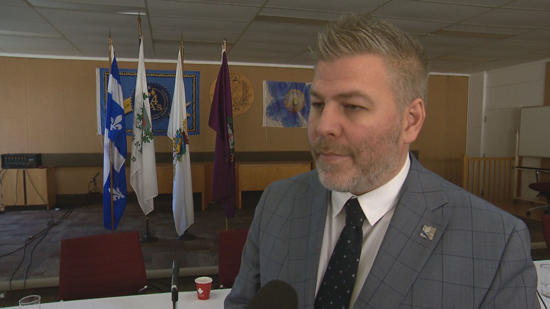 Réforme du programme d'immigration, réaction de Pascal Bérubé | OHdio ...