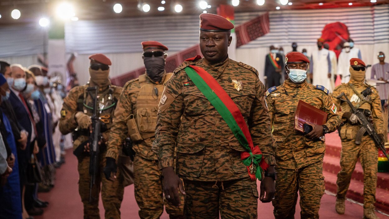 Burkina Faso : deuxième coup d’État en huit mois, le chef de la junte ...