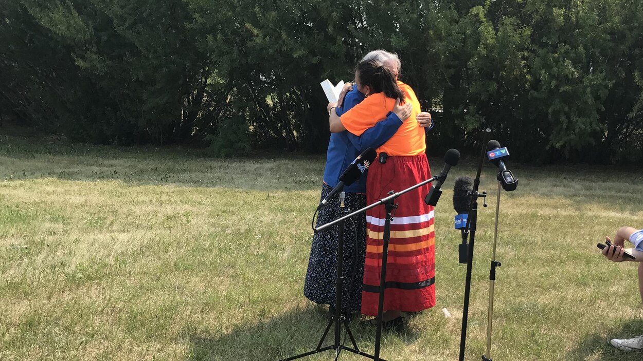 « Mon petit frère de 4 ans est mort ici », affirme une survivante de ...