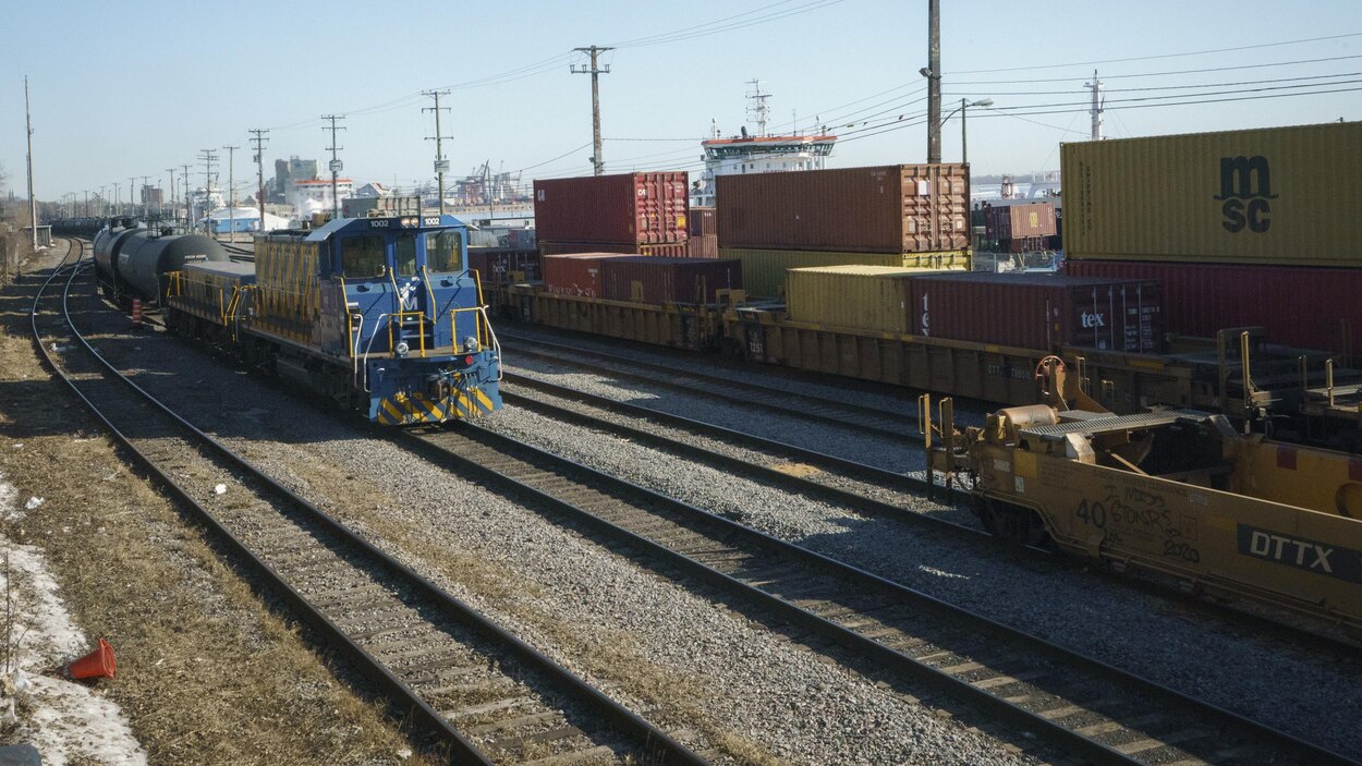 Ottawa investit 8 M$ dans CanEst Transit, dans le port de Montréal ...