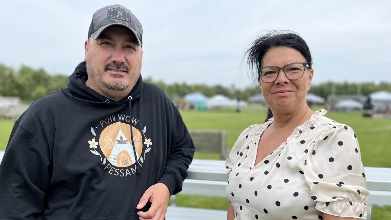 Pessamit fait place à la relève pour son pow-wow | Radio-Canada