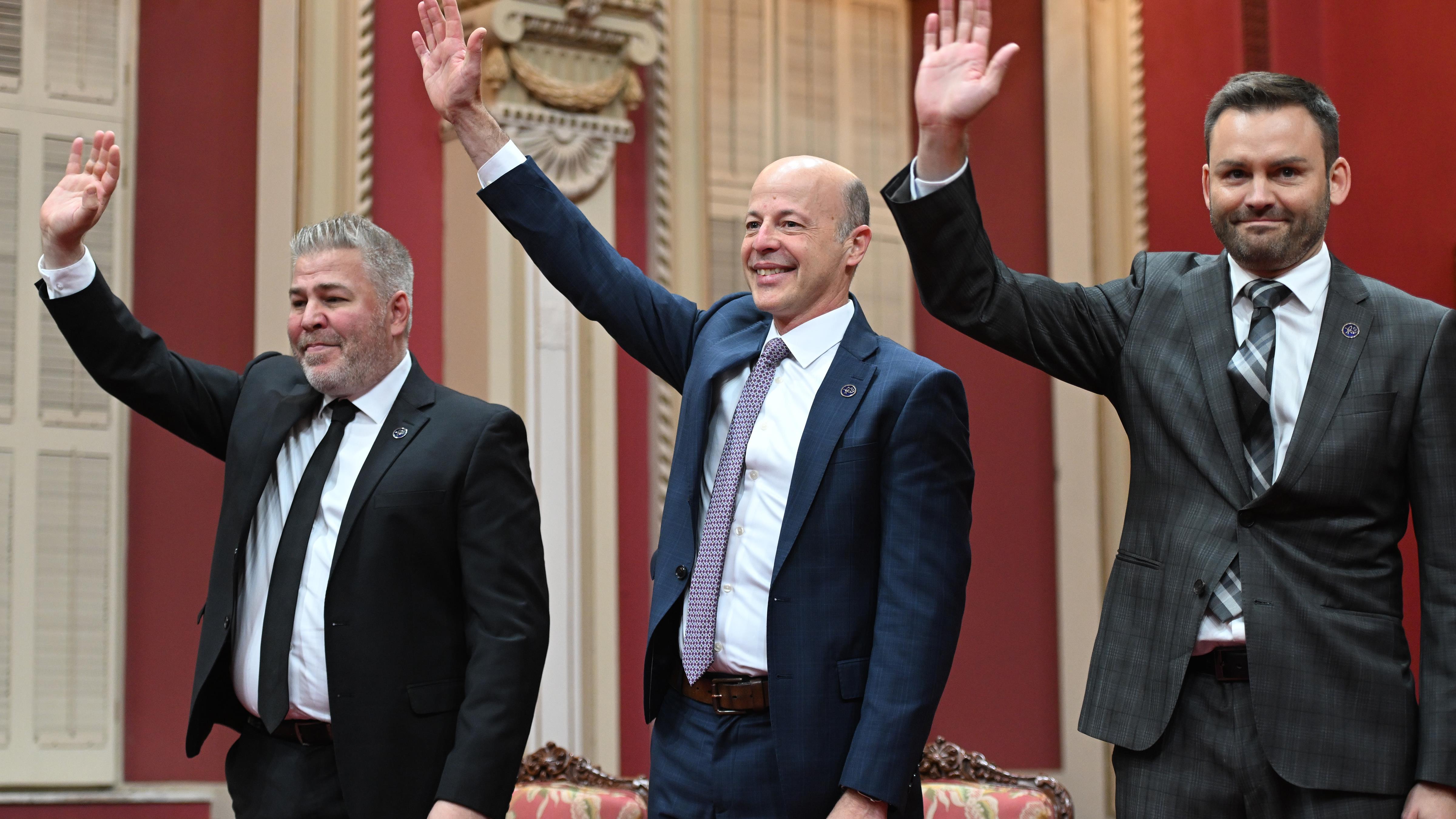 Pascal Bérubé revient sur l'entente du PQ avec les autres partis ...