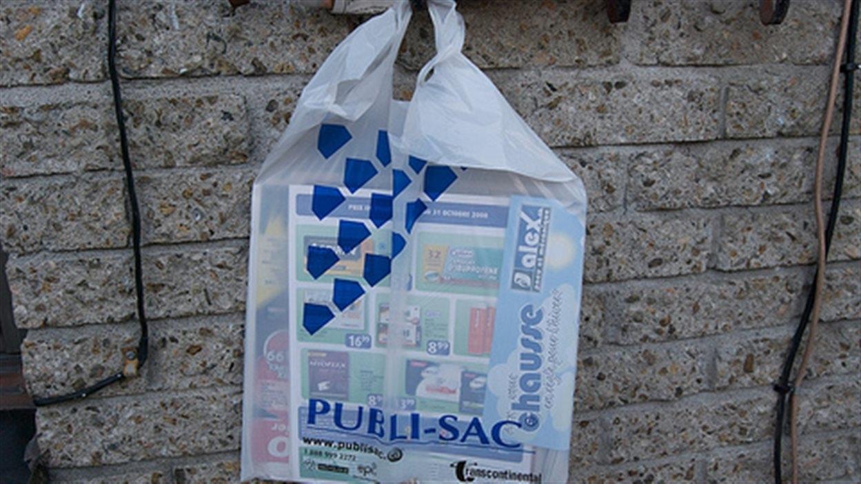 Publisac et écoresponsabilité | OHdio | Radio-Canada