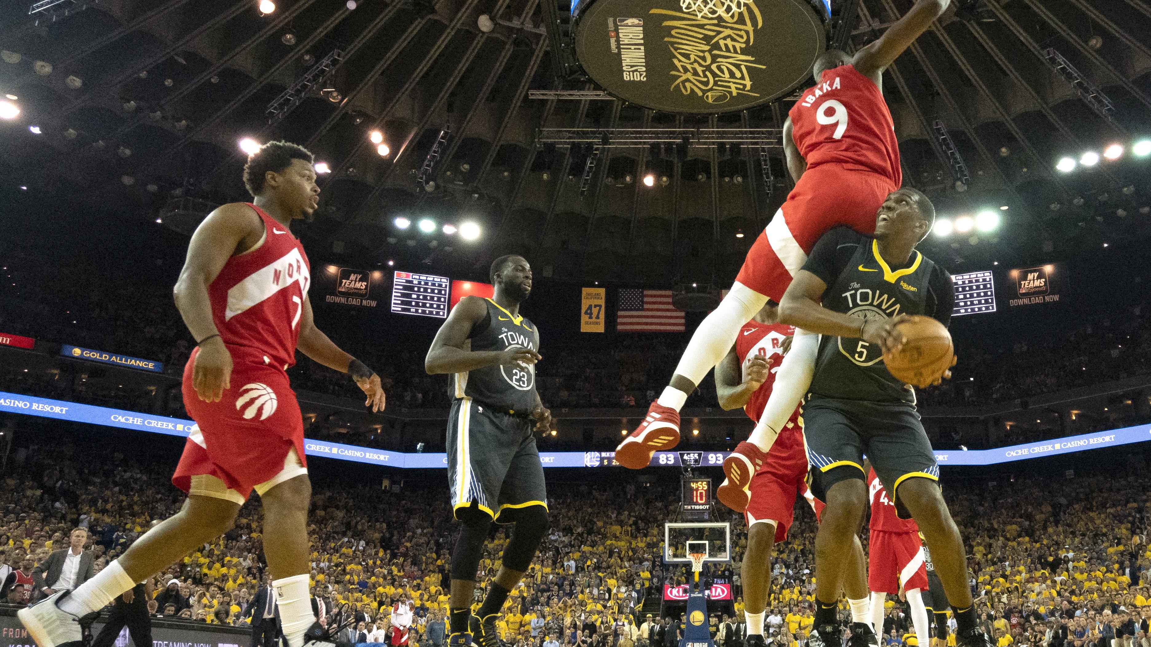 Les Raptors de Toronto toujours a un match de remporter le championnat ...