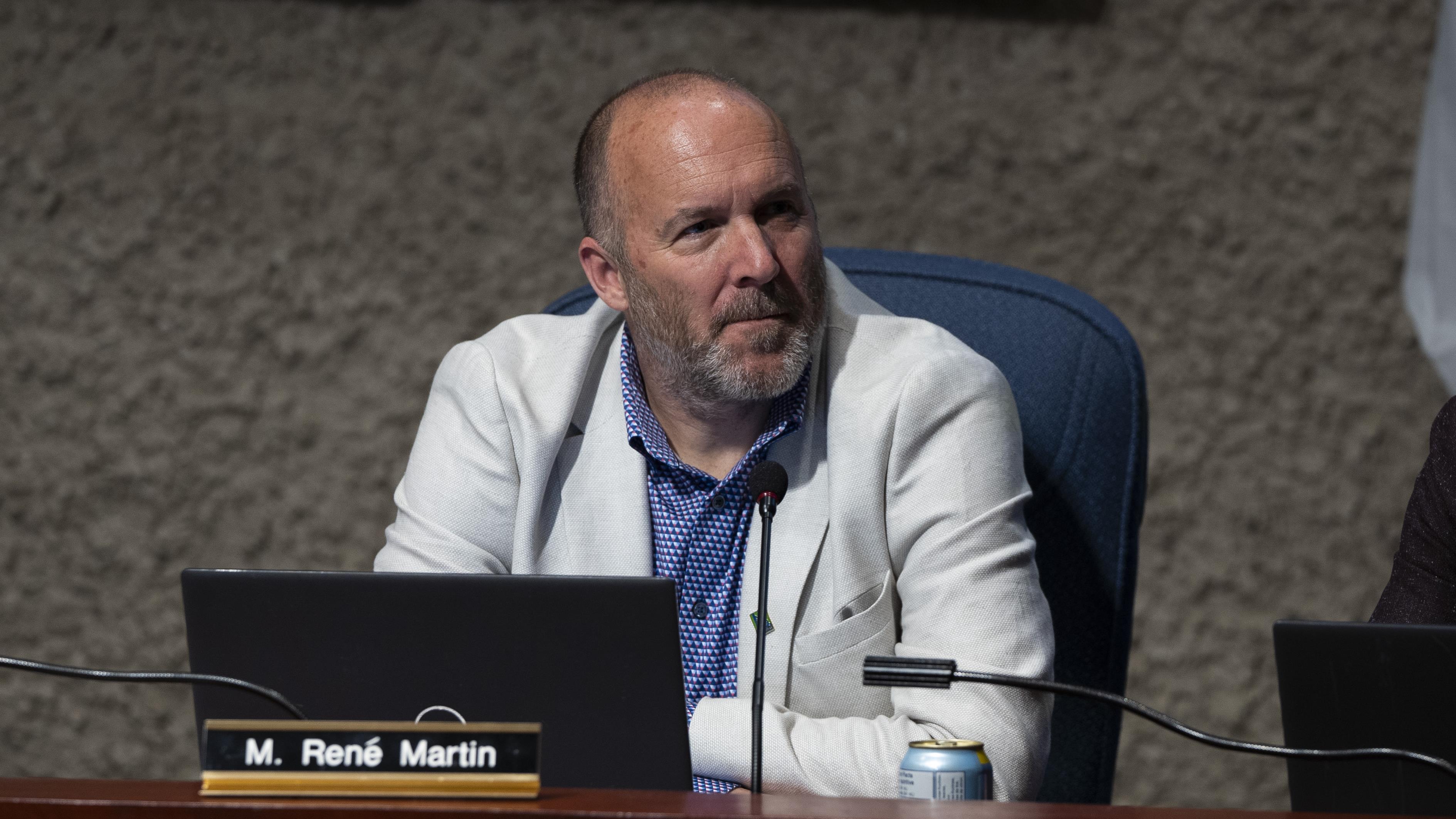 Les mesures de sécurité sont légitimes, selon René Martin | OHdio ...