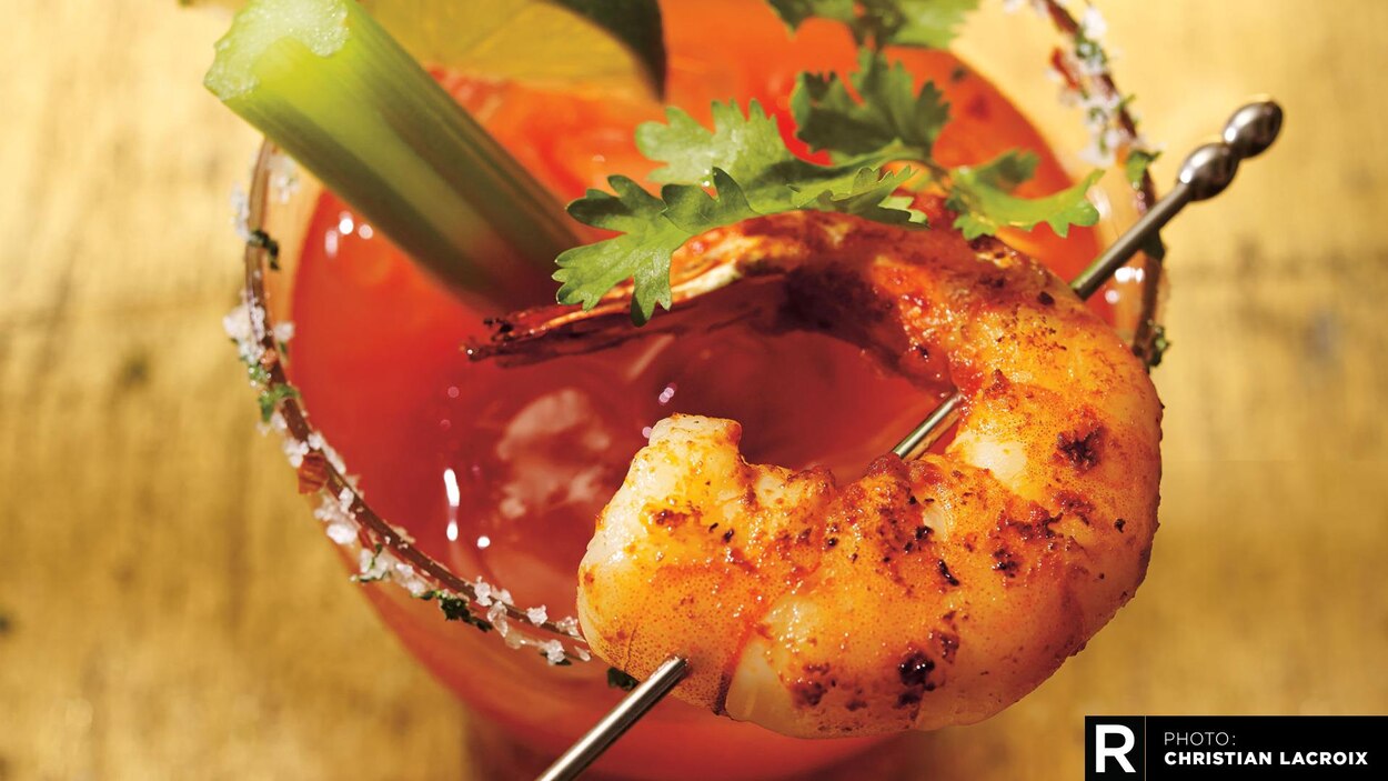 Recette de Ricardo : brochettes de crevettes épicées à l'harissa ...