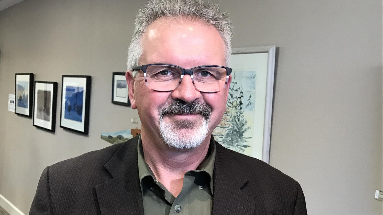 Robert Therrien quittera la direction générale du CECS en septembre ...