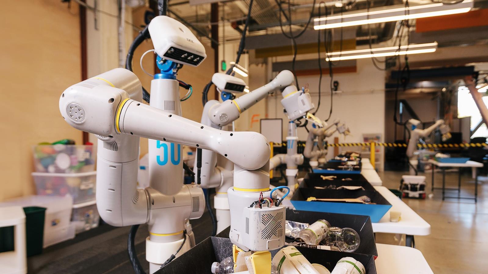 La robotisation n'est pas l'ennemie de la main-d'oeuvre, croit un ...