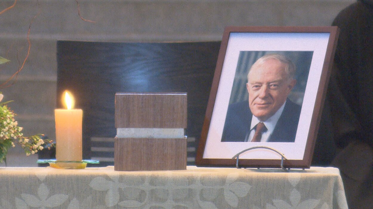 Hommage à Roger Nicolet « un bâtisseur du Québec » | Radio-Canada