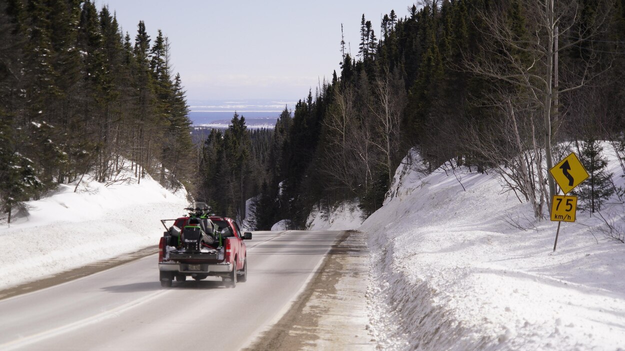 La route 389 sera moins sinueuse en 2019 | Radio-Canada