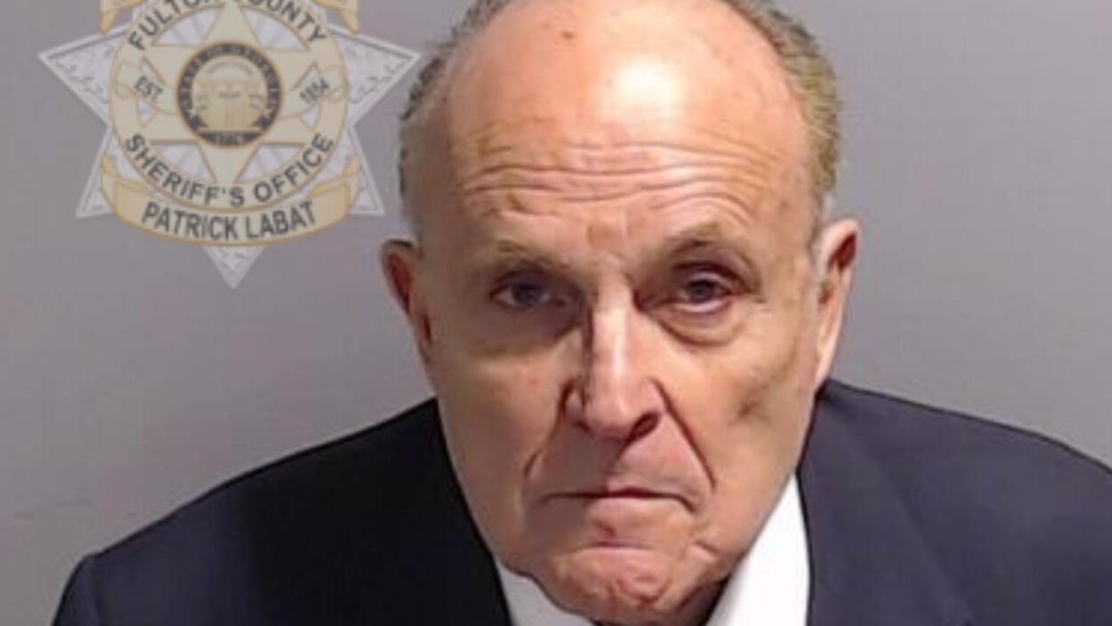 Rudy Giuliani qualifie son inculpation en Georgie d’« attaque contre la ...