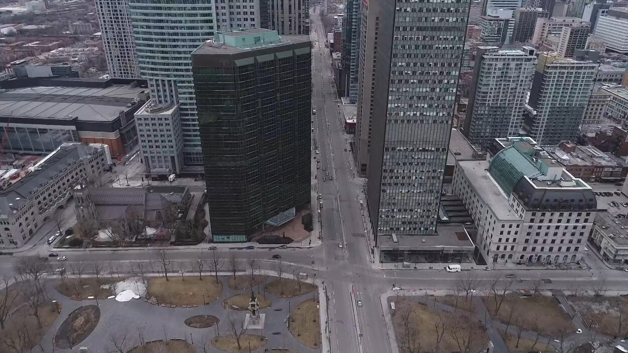 [Vidéo] Les rues de Montréal désertées | Radio-Canada