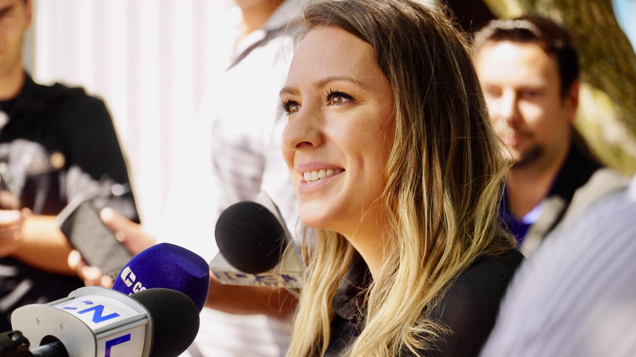 Ruth Ellen Brosseau se lance dans la campagne électorale pour le NPD ...