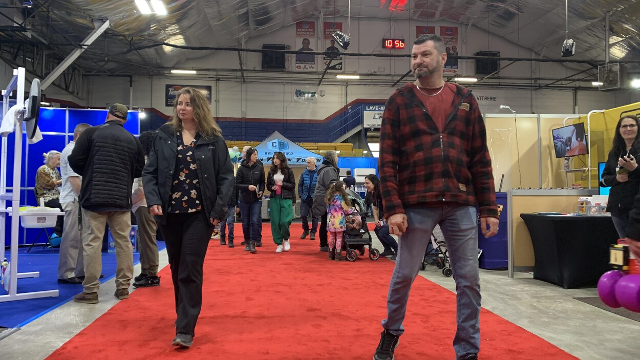 Des milliers de personnes au Salon de l’habitation de l’Abitibi-Témiscamingue | Radio-Canada