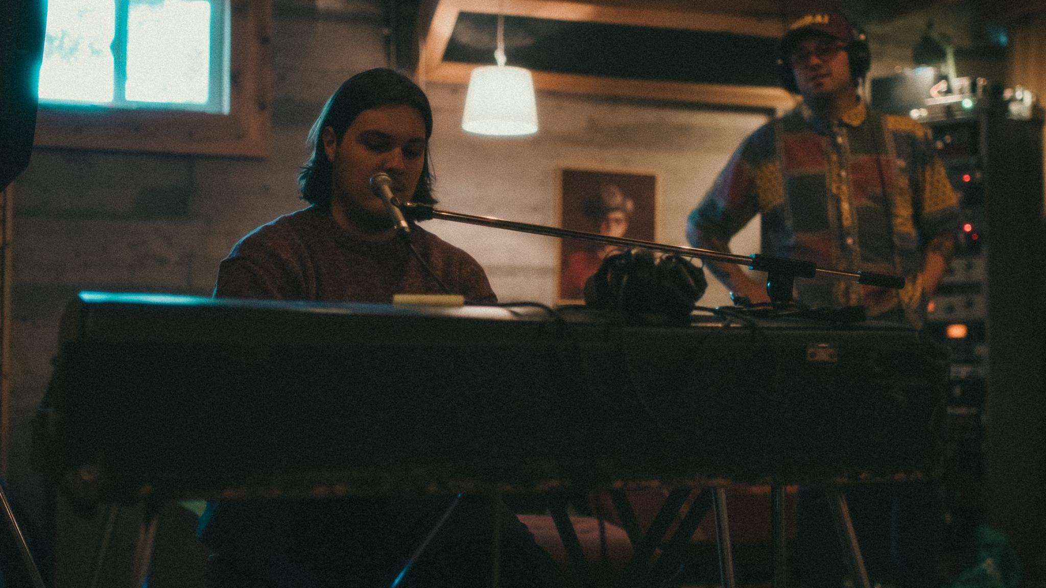 Un nouveau projet musicial pour Sam Mallais | OHdio | Radio-Canada