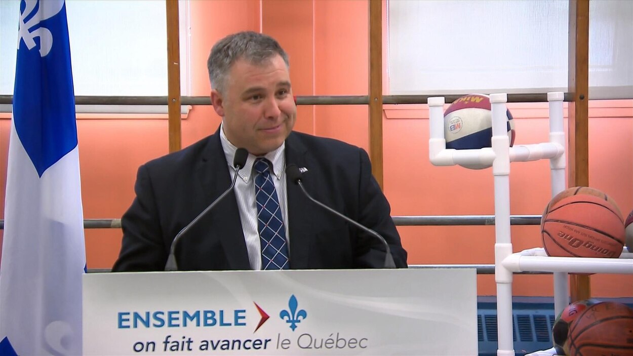Québec Ajoute 100 Classes De Maternelle 4 Ans Radio Canada