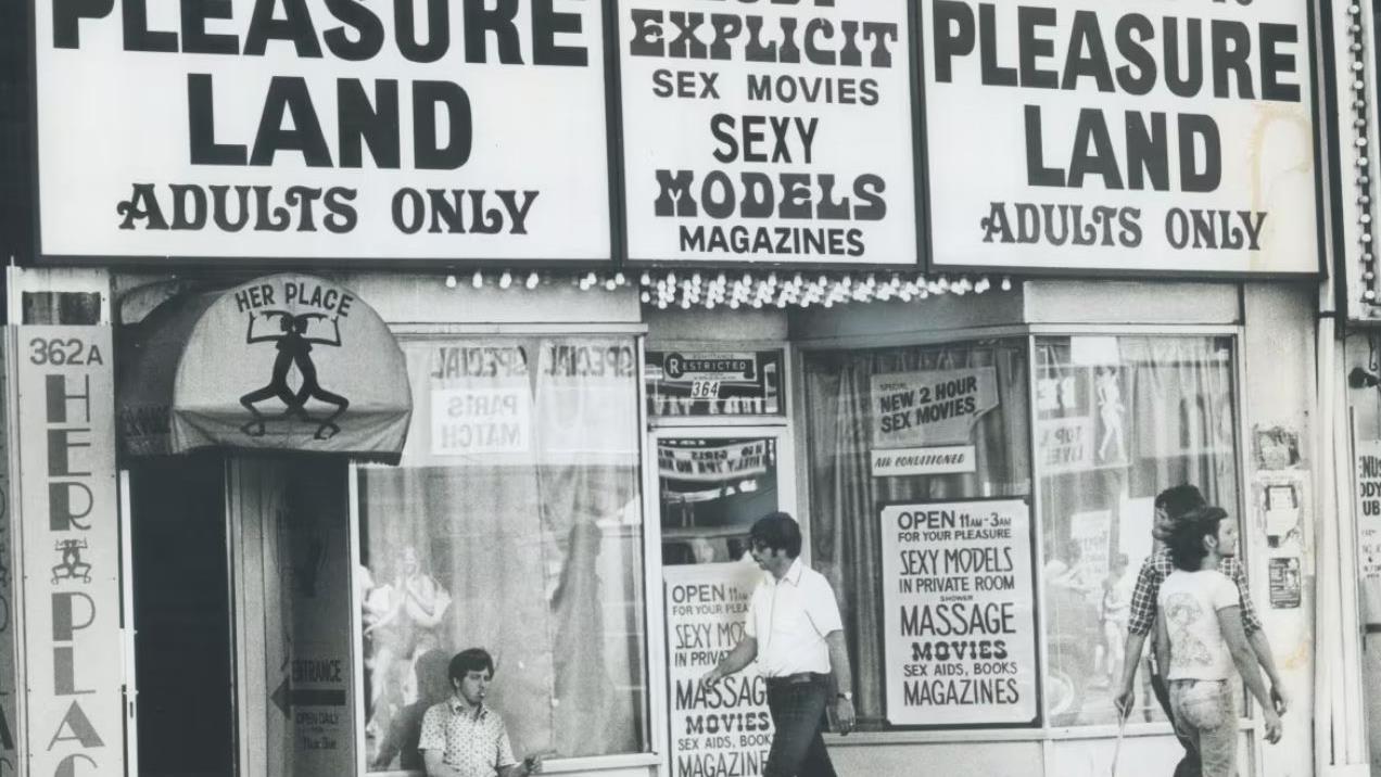 Patrimoine historique controversé à Toronto : le reportage d'Andréane ...