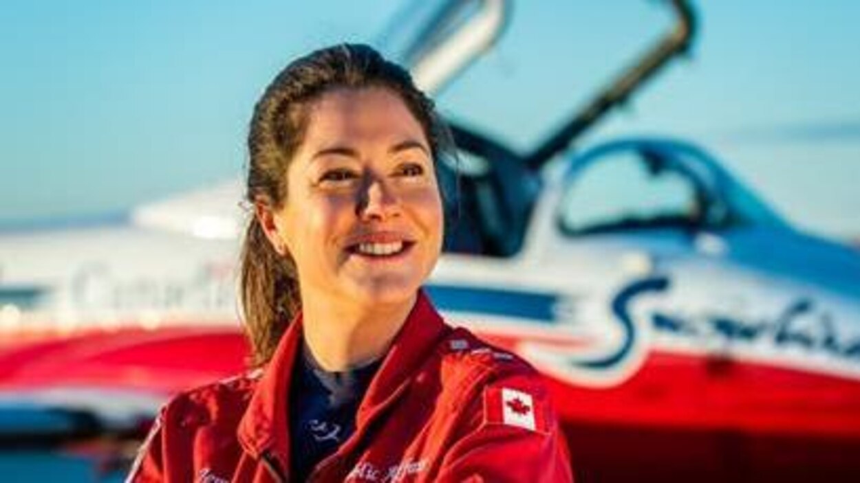 Mort de la capitaine Jenn Casey : des Ottaviens lui rendent hommage ...