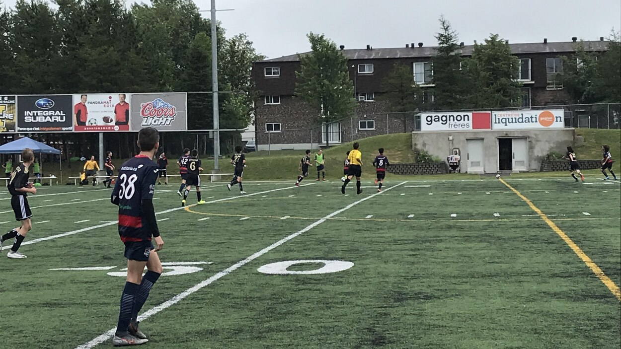Un premier match pour le club de soccer Le Venturi de Saguenay | Radio ...