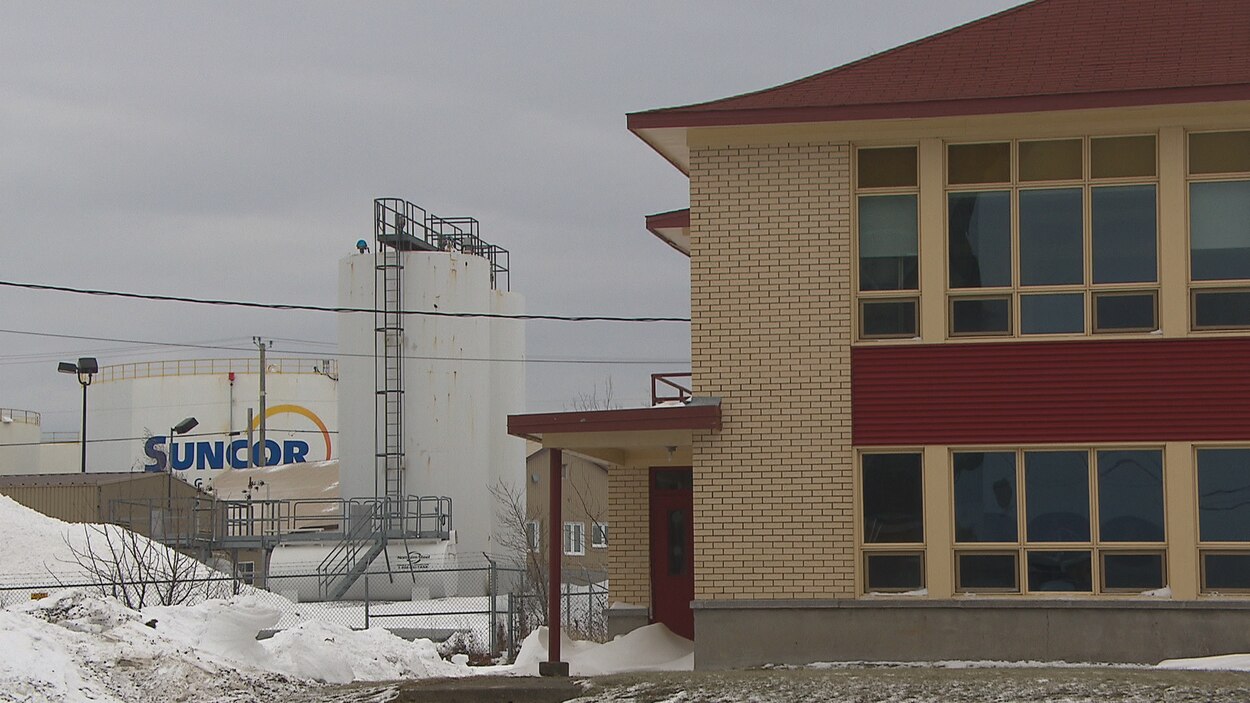 La Santé publique recommande le déménagement du terminal de Suncor ...