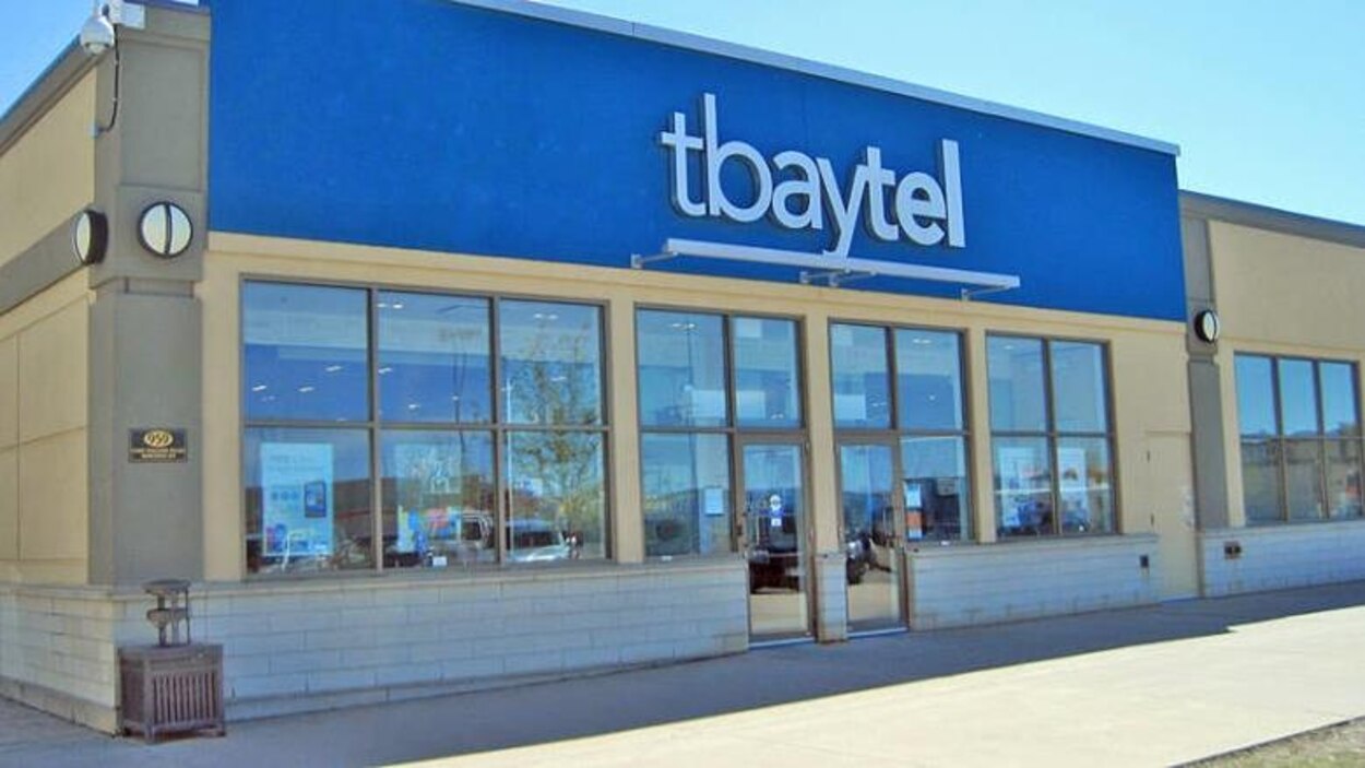Tbaytel courtise des villes du Nord-Ouest de l’Ontario | Radio-Canada