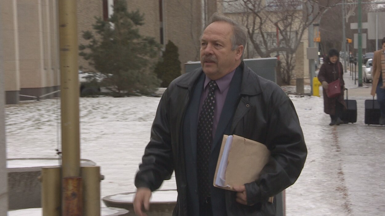 Tim Probe est reconnu non coupable de corruption municipale et d’abus ...