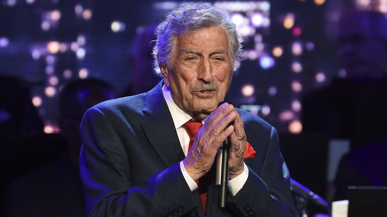 Le chanteur américain Tony Bennett est mort à l’âge de 96 ans | Radio ...