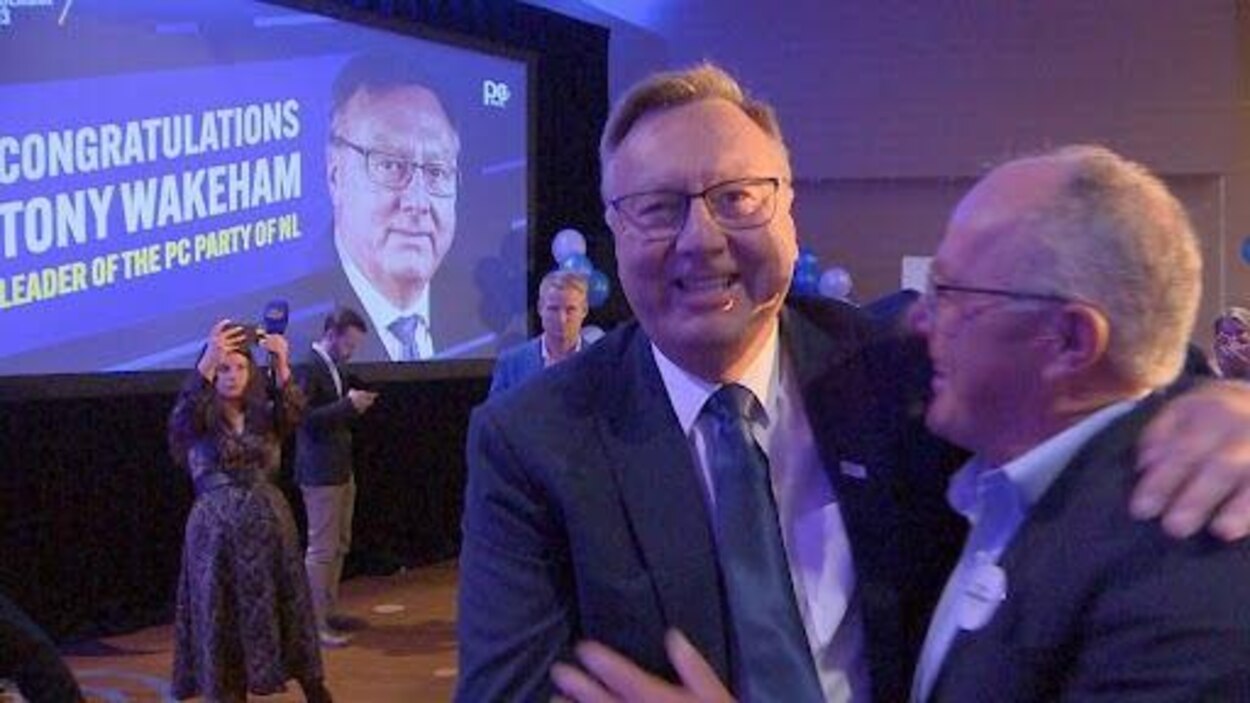 Tony Wakeham élu chef du Parti progressiste-conservateur de T.-N.-L ...