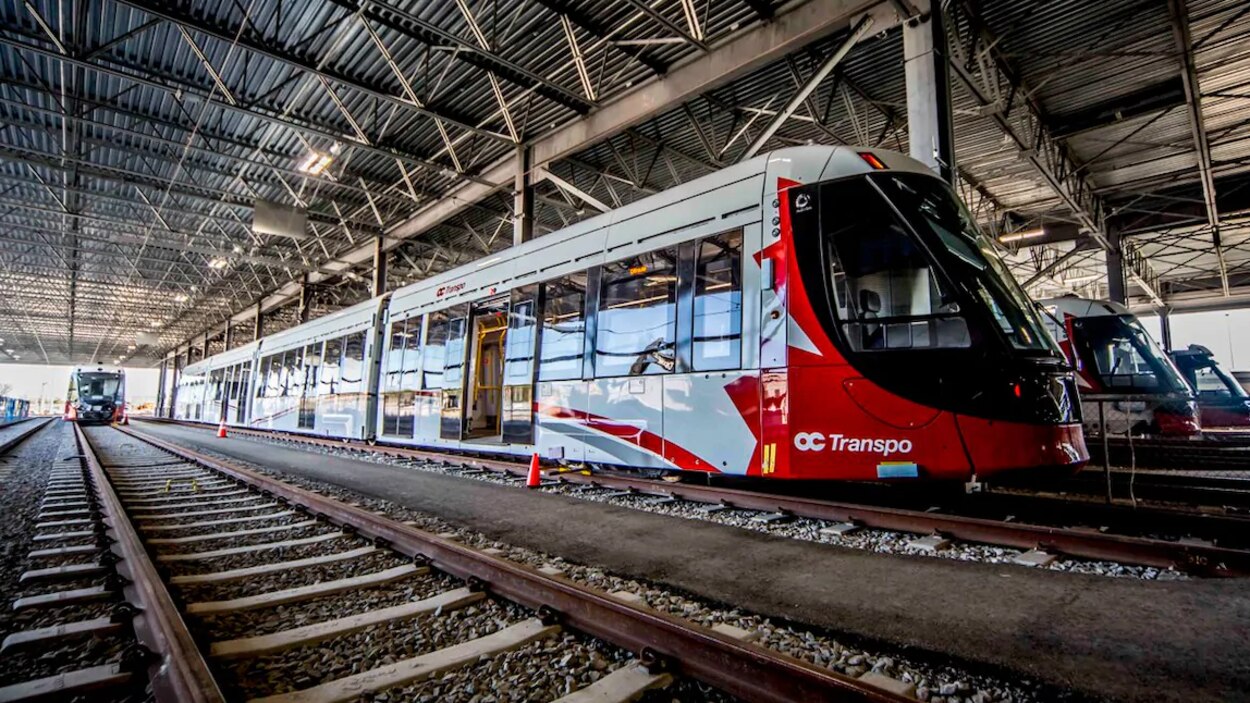 La construction de la ligne de la Confédération de l'O-Train serait ...
