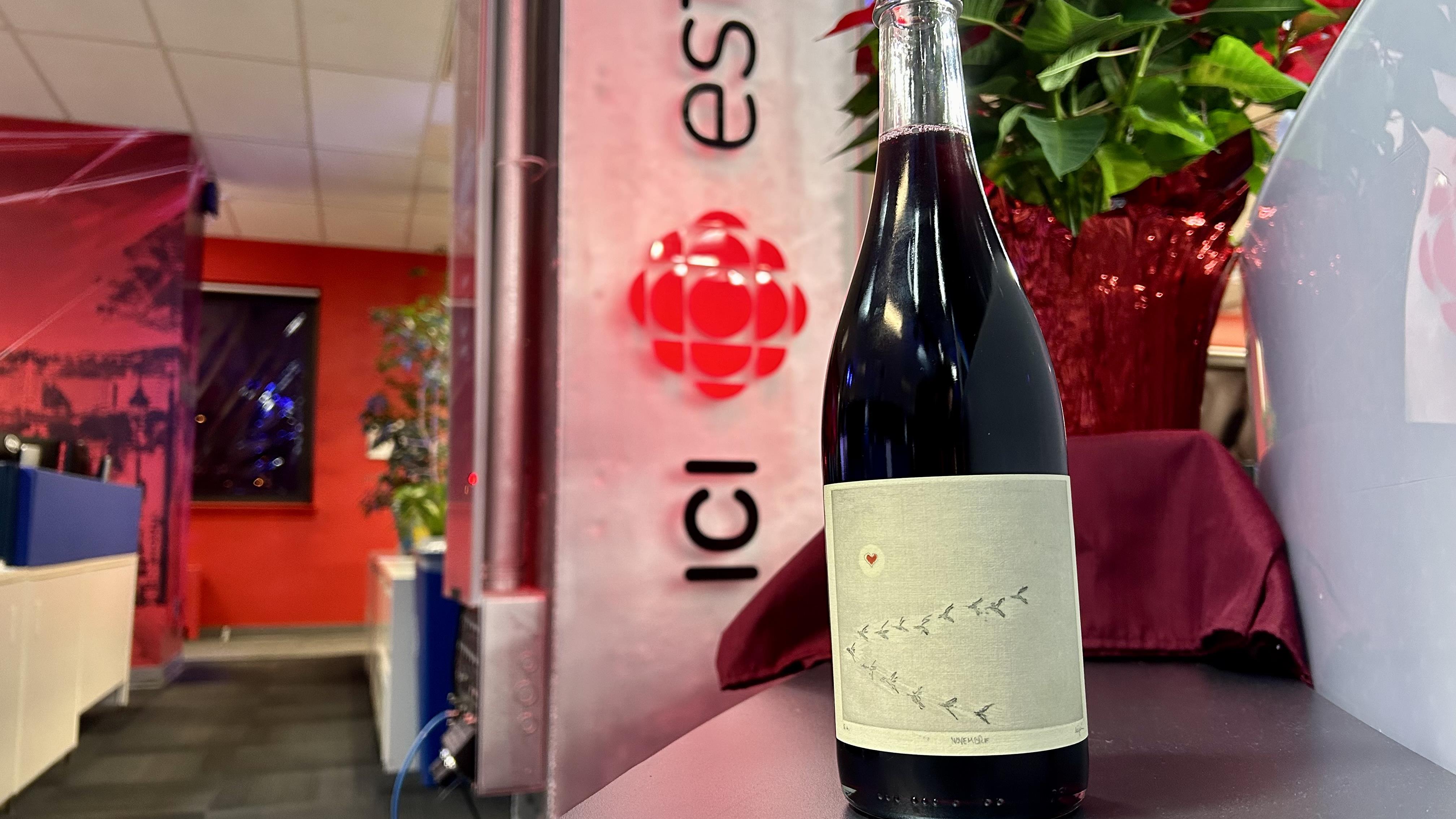 Chronique apéro : le vin nouveau célébré avec Pinard & Filles | OHdio ...