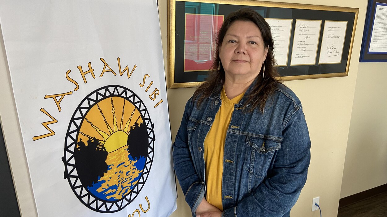Annie Mapachee-Salt réélue cheffe de Washaw Sibi | Radio-Canada