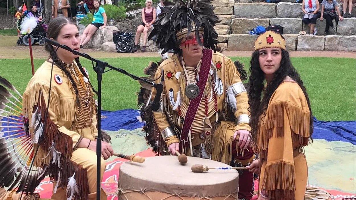 Wendake fête le Canada, mais pas le 150e | Radio-Canada