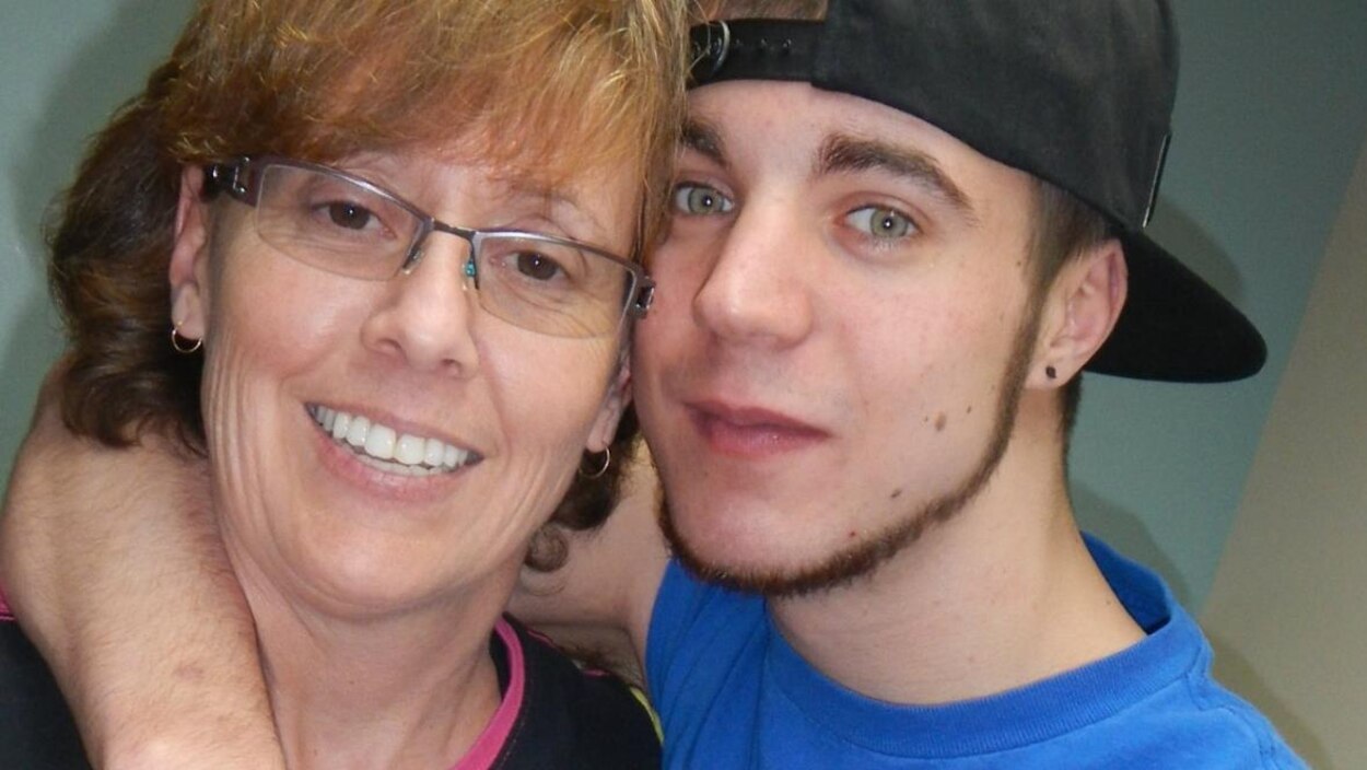 Maxim Baril-Blouin a été « victime du système », selon sa mère | Radio-Canada