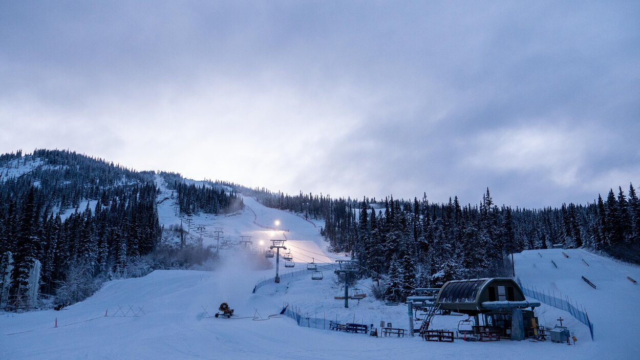 Le mont Sima, le « petit secret » yukonnais devenu un repaire de ...