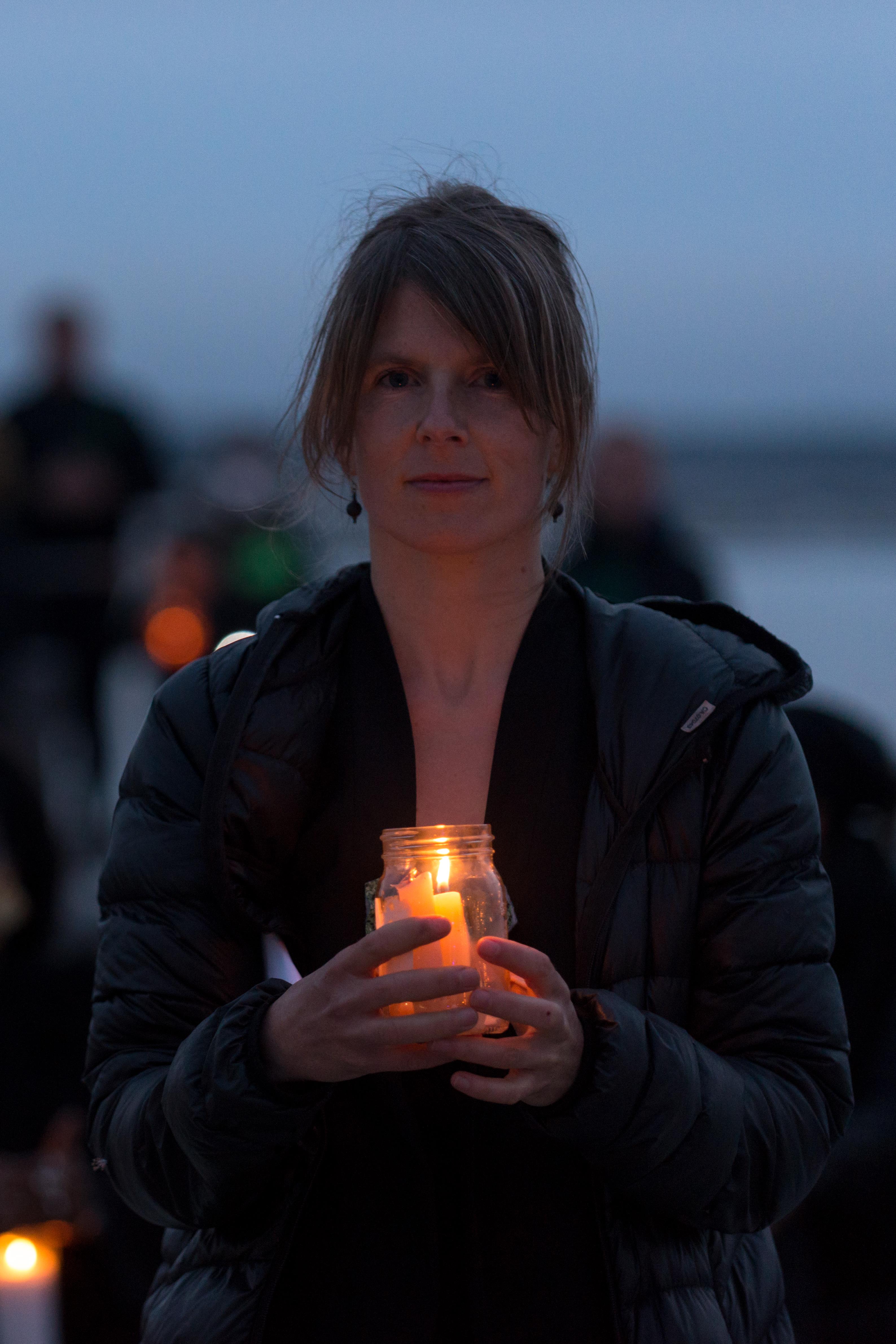 Soixante Mères au front bas-laurentiennes exigent une loi pour le ...